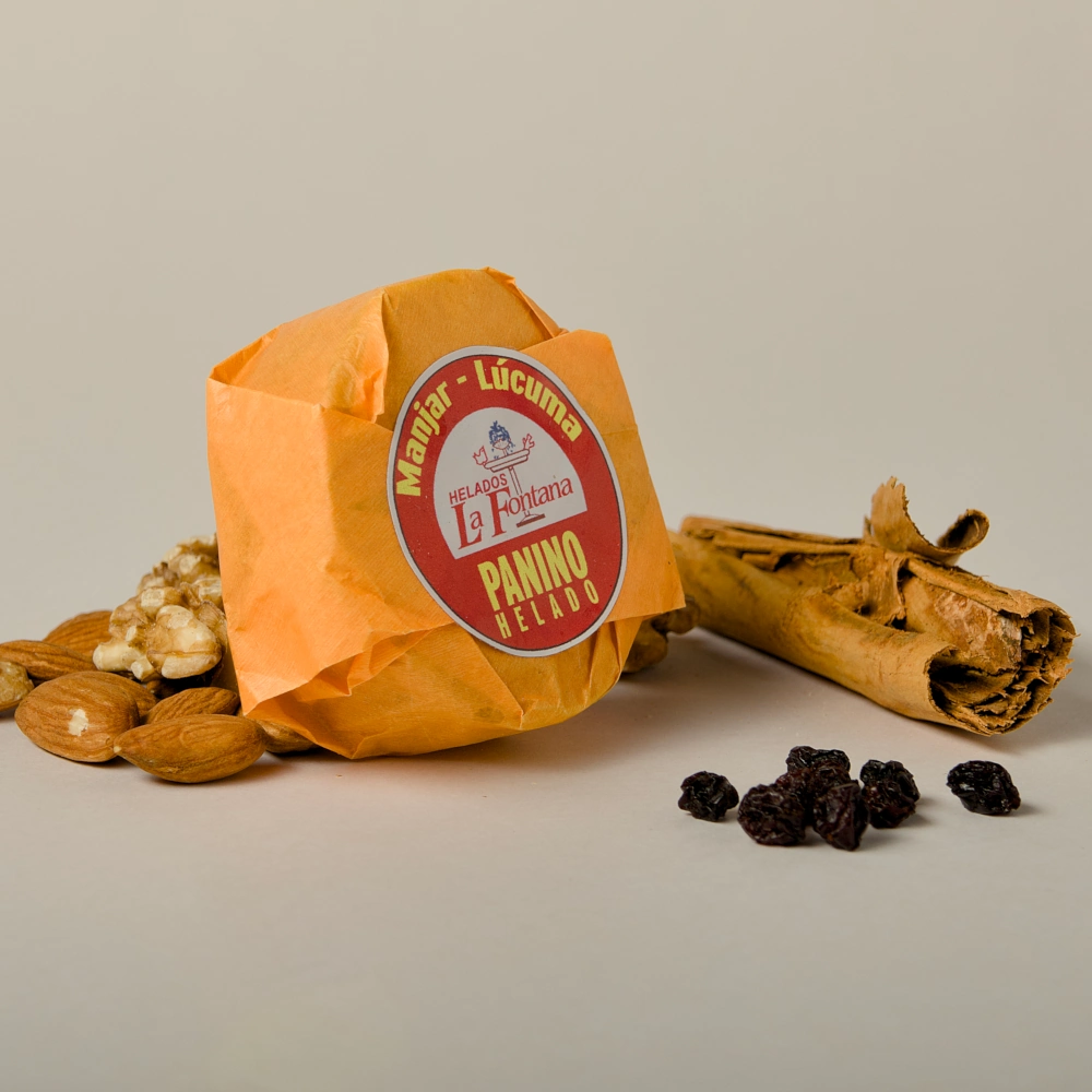 Panino Manjar Lúcuma - Helados La Fontana